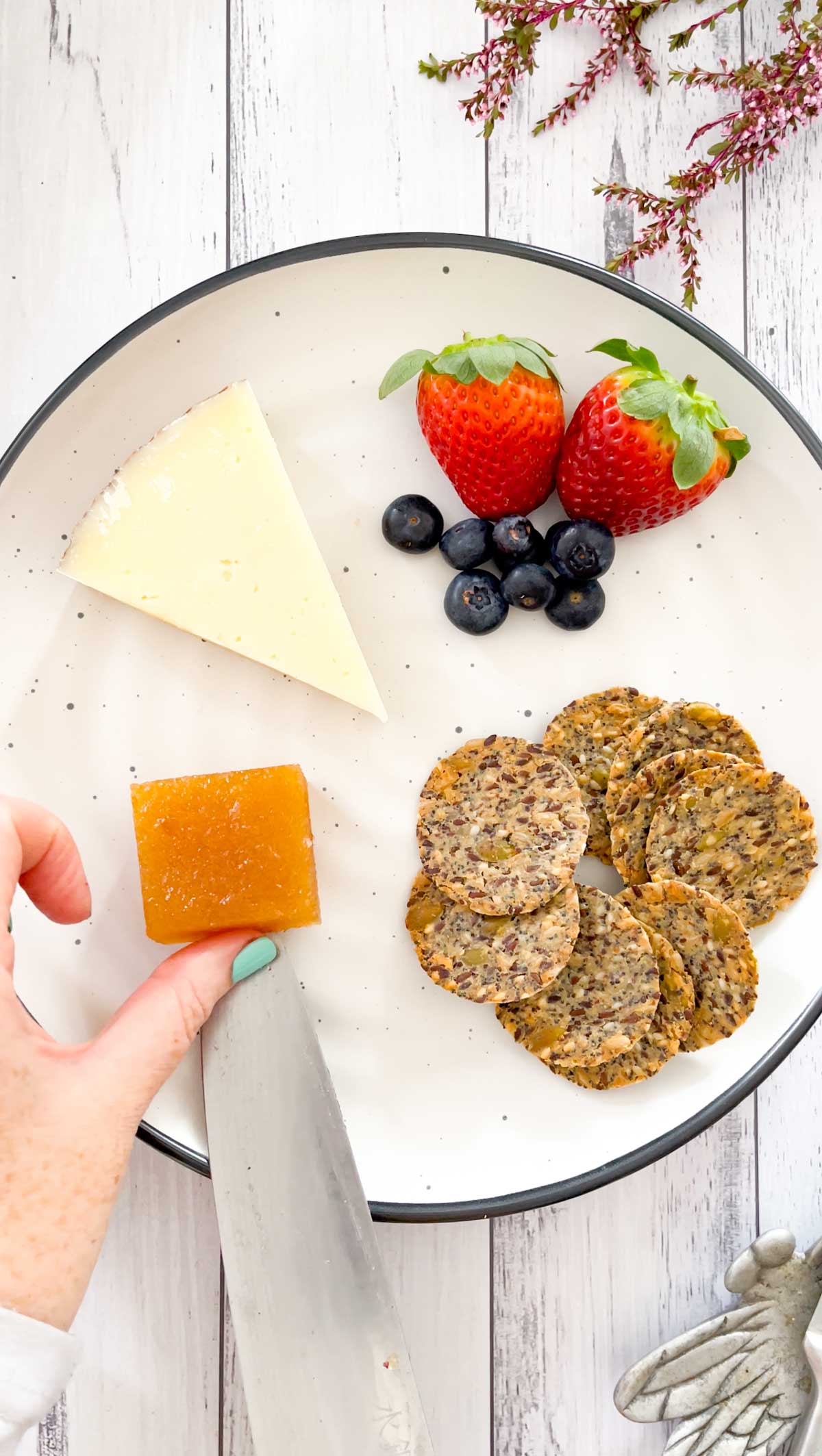 Fruit Paste | Apple and Honey - Whole Natural Kitchen